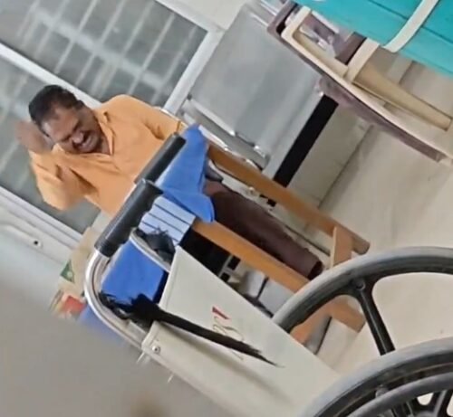 Drunk Doctor Creates Ruckus at Siruguppa Government Hospital, Video ...