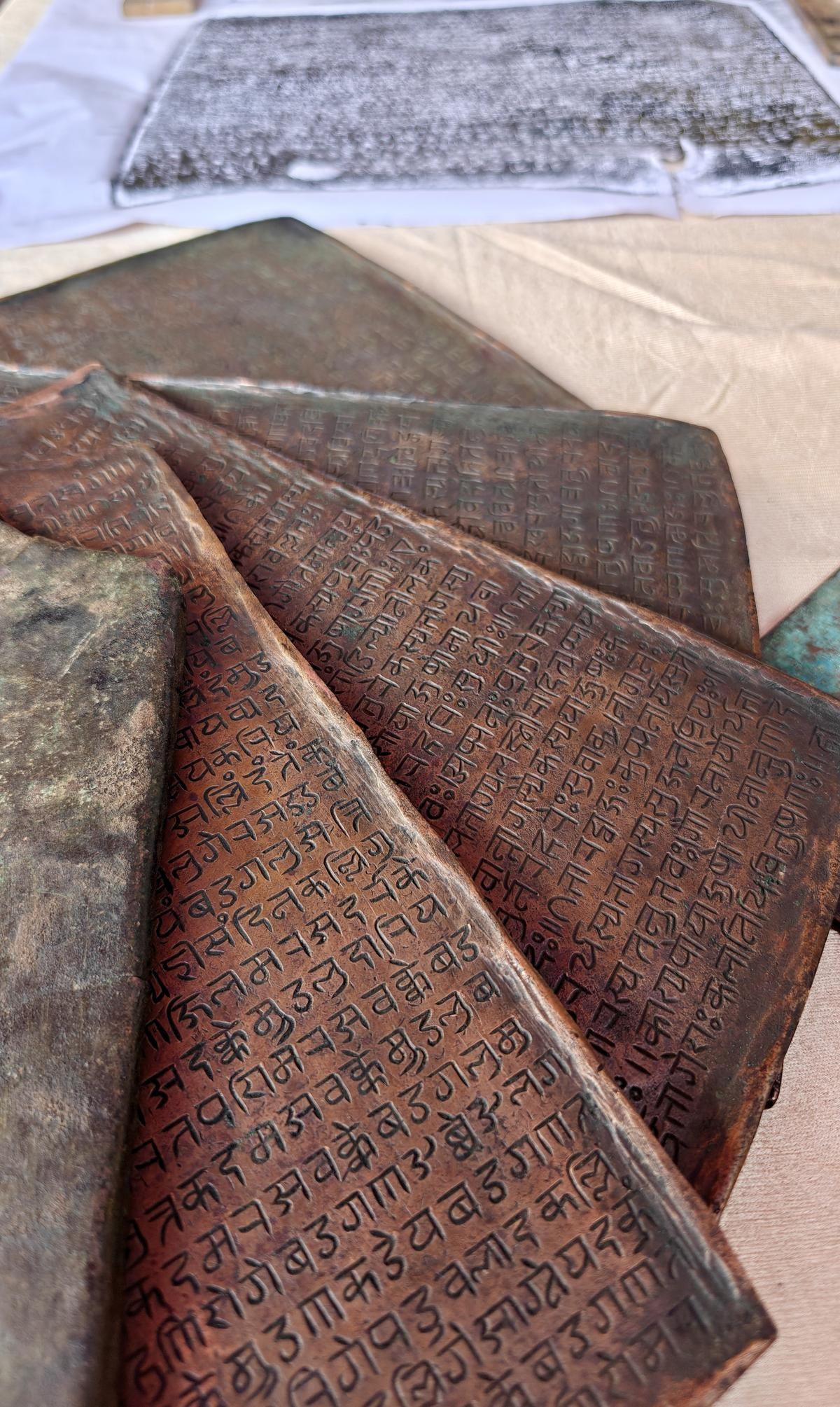 ASI Confirms Vijayanagara King Devaraya I’s Coronation Date Through ...