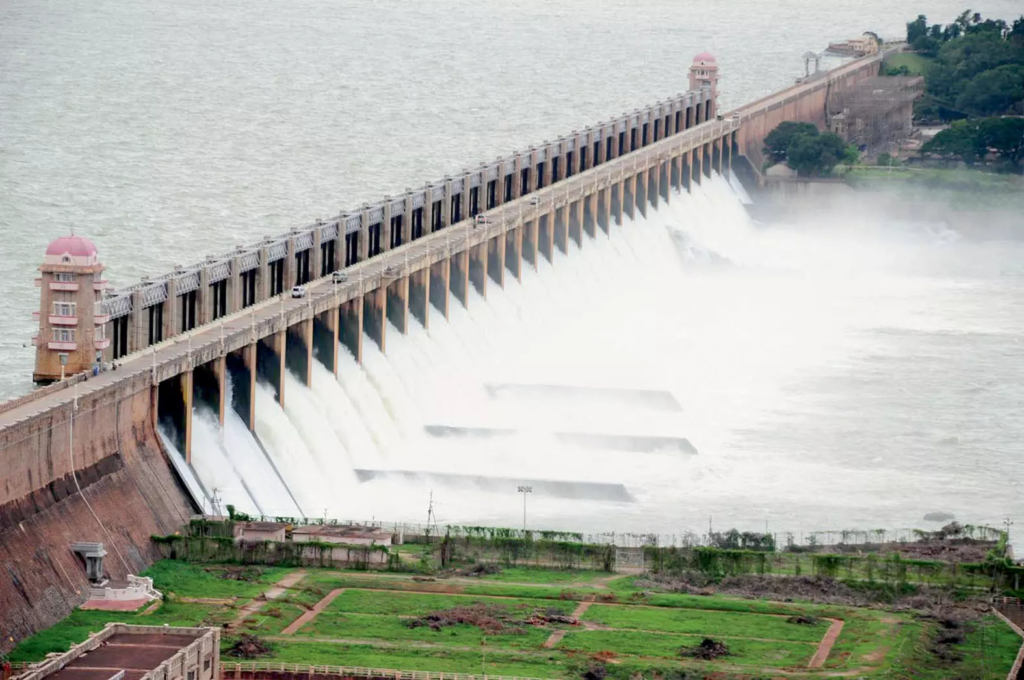 Heavy Rains Push Tungabhadra Dam to Max Level, Water Released ...